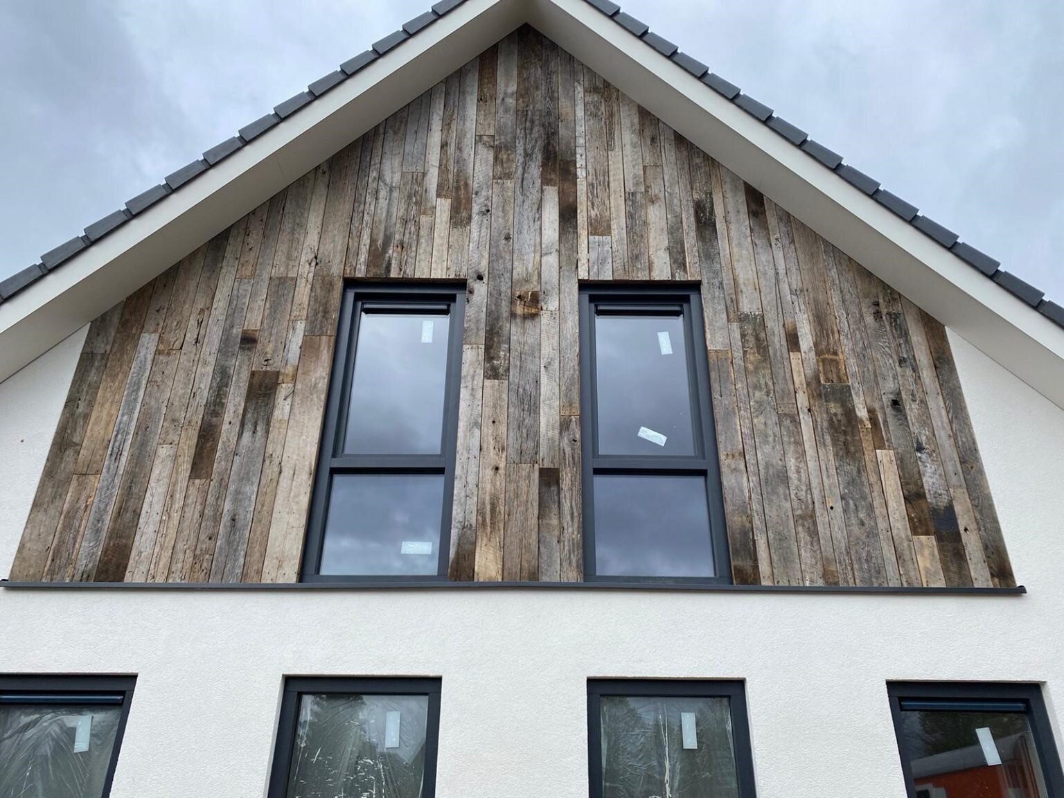 Eiken barnwood gevelbekleding | Bestel eenvoudig bij Robuust Maatwerk